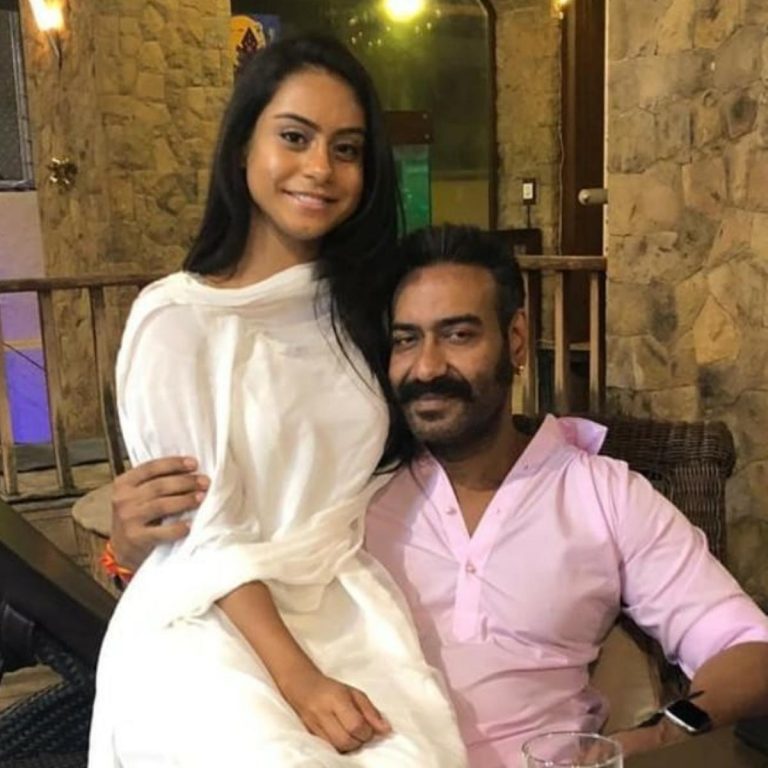 Ajay Devgn Wiki, Age, Wife, Family, Caste, Biography & More - StarsWiki